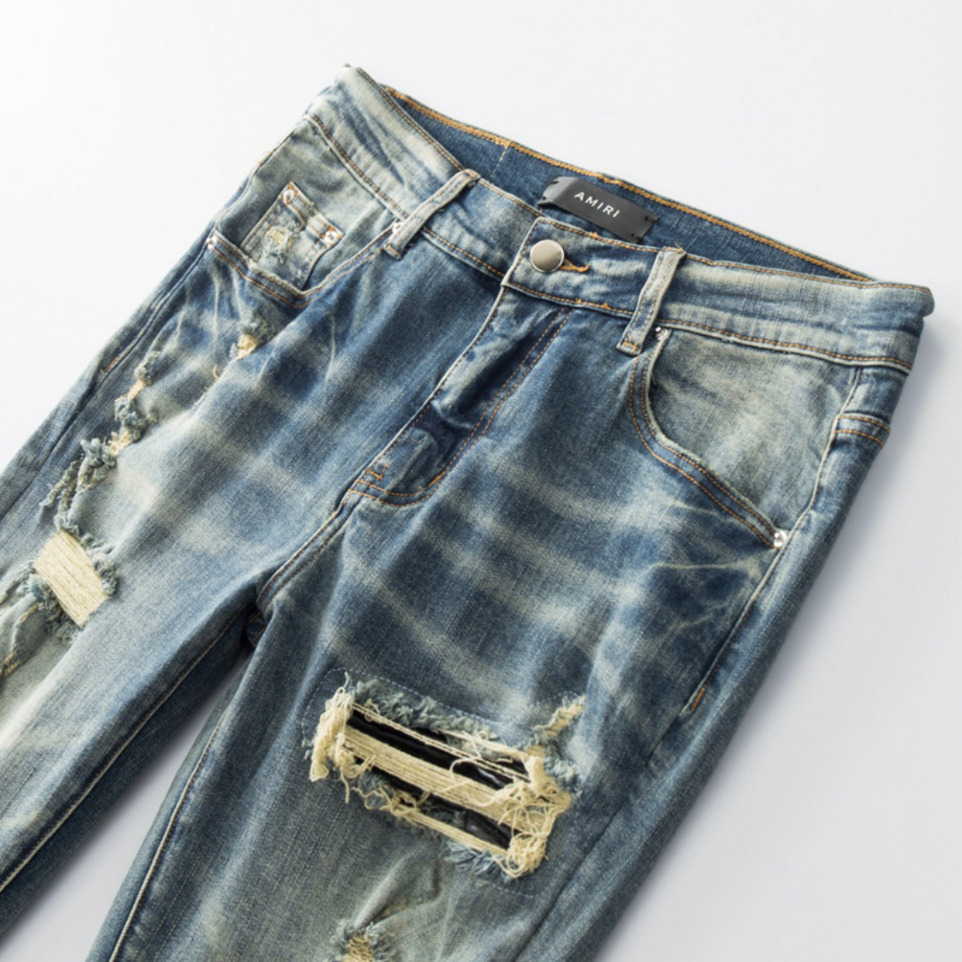 Amr Ripped Patch Jeans – SNW